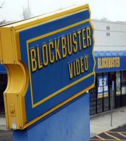 Elektra concreta compra de Blockbuster México