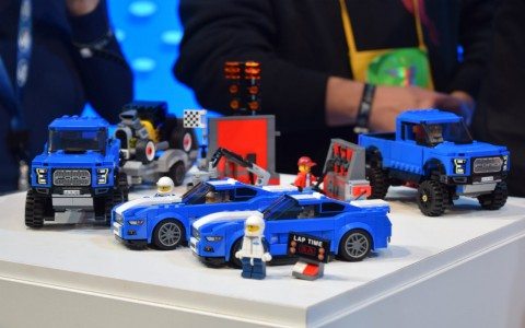 Ford y Lego presentan los nuevos Mustang y F-150 • Forbes México