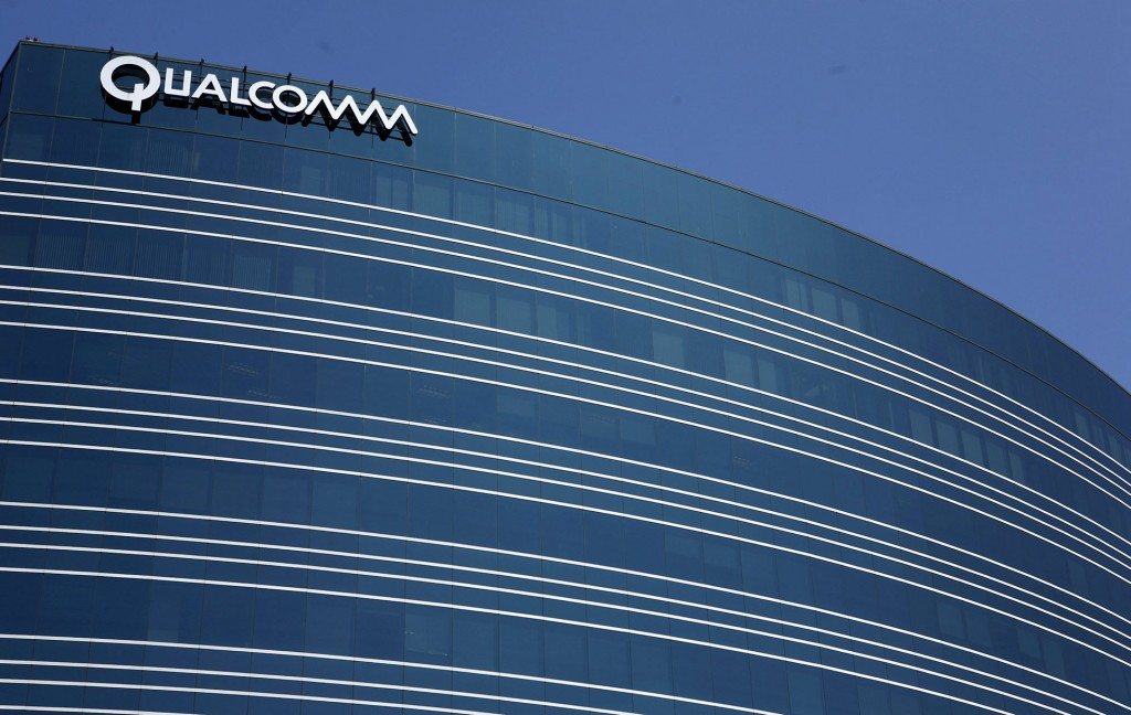 Qualcomm estudia adquirir partes del negocio de diseño de chips de ...