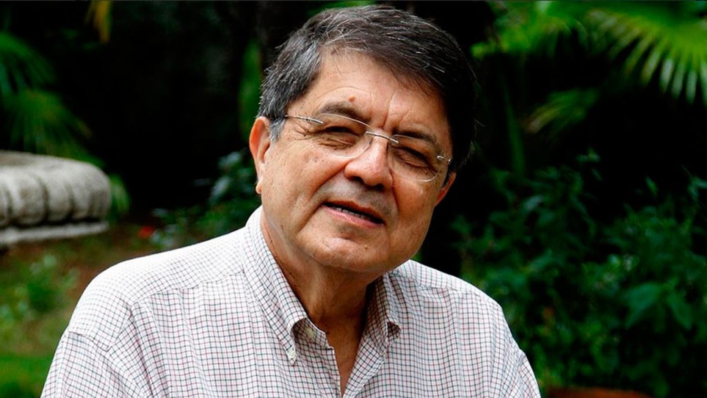 Escritor nicaragüense Sergio Ramírez gana el premio Cervantes • Forbes ...