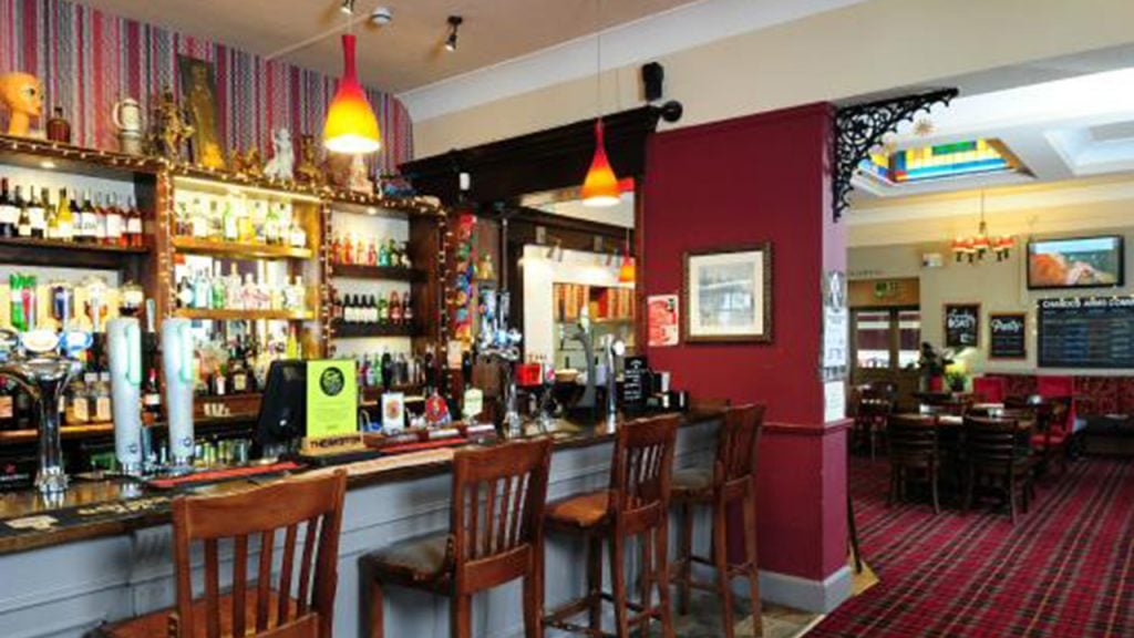 Pubs de Inglaterra reabren entre emoción y preocupación • Internacional ...