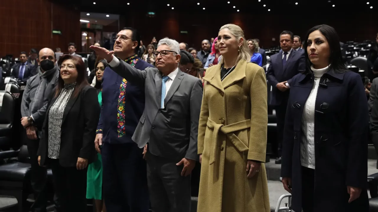 Congreso reelige a Leopoldo Melchi como presidente de la CRE