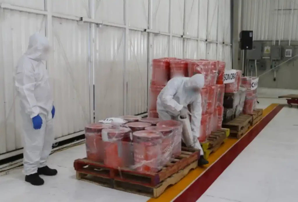 La química letal del fentanilo: cómo los laboratorios clandestinos ...