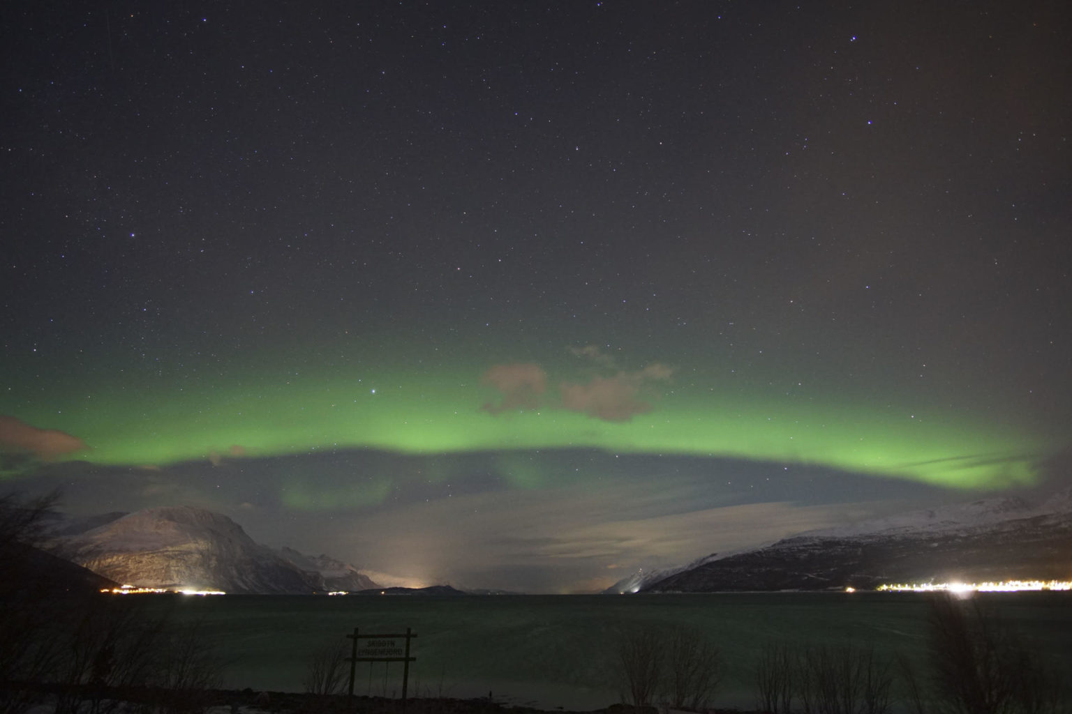 Conoce el impresionante fenómeno de la aurora boreal, desde las alturas