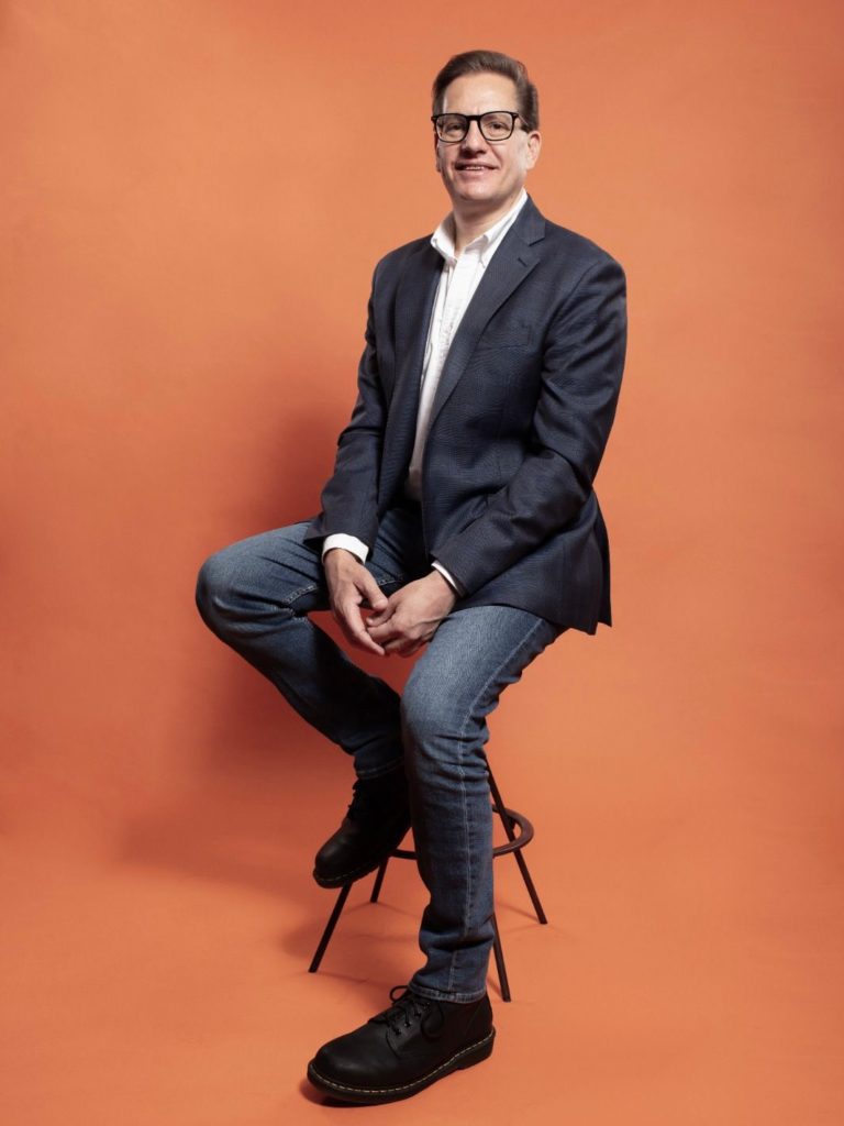 La apuesta naranja por la CDMX: Salomón Chertorivski