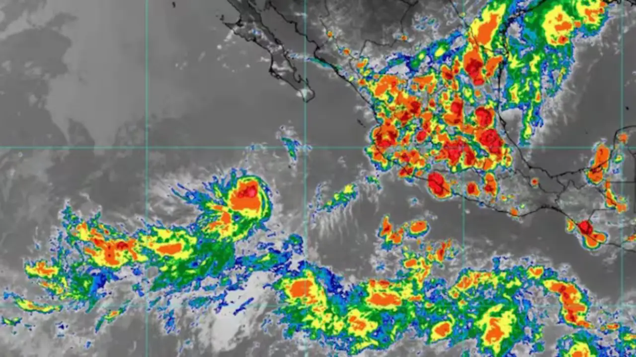 Tormenta tropical Gilma se fortalece al suroeste de Baja California Sur