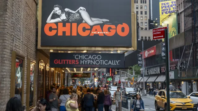 El musical 'Chicago' cumple 50 años entre escándalos y jazz en Broadway