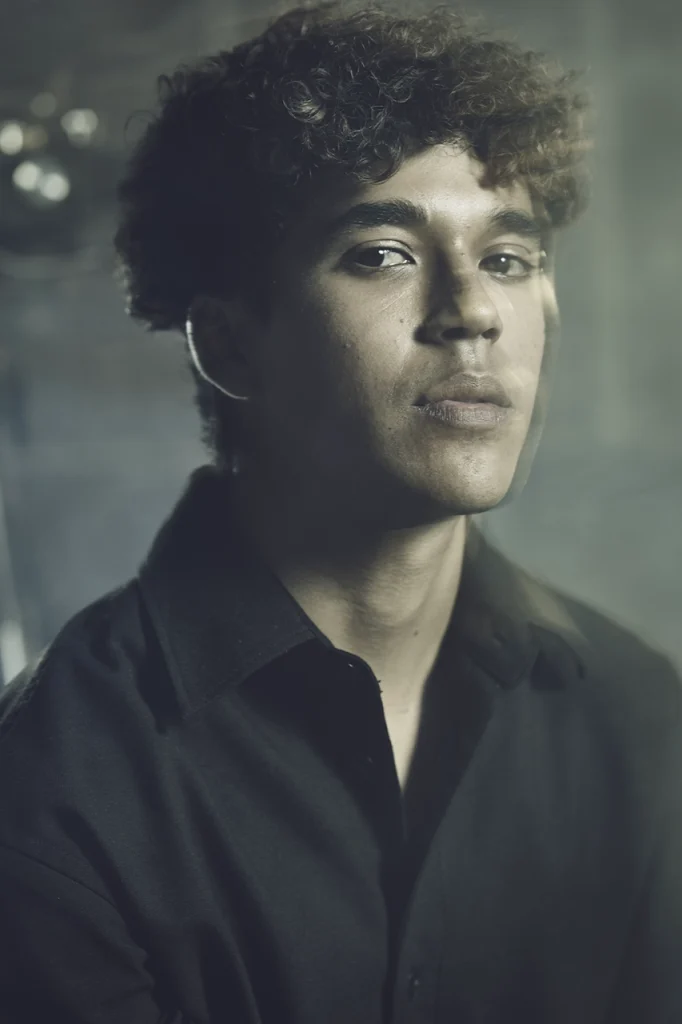 Ser actor es existir en muchas mentes y cuerpos: Benny Emmanuel